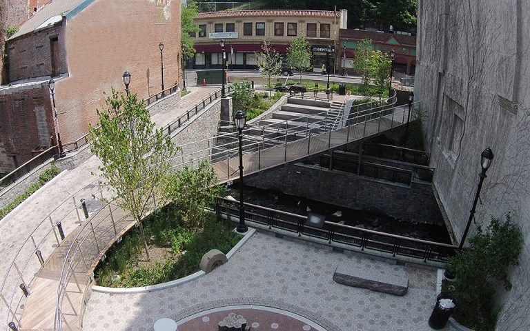 Daylighting of the Saw Mill River at the Mill Street Courtyard Yonkers ...